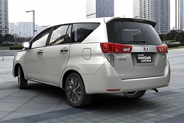 Toyota Innova Crysta Price, Variants, Images, Mileage and Reviews.