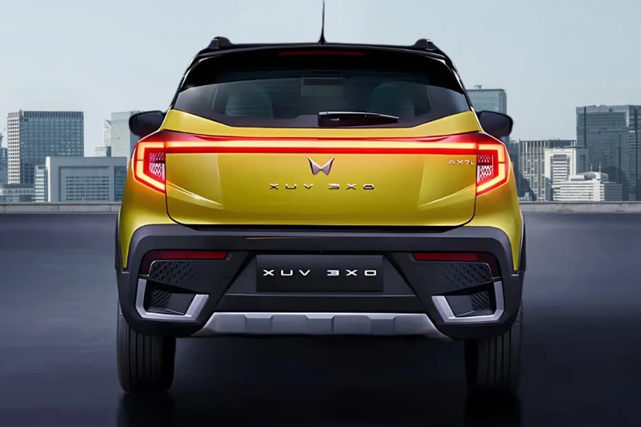 Mahindra XUV 3XO Price, Variants, Images, Mileage and Reviews.